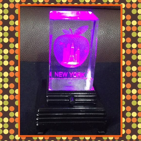Accents | Crystal 3d New York Apple Light Set | Poshmark